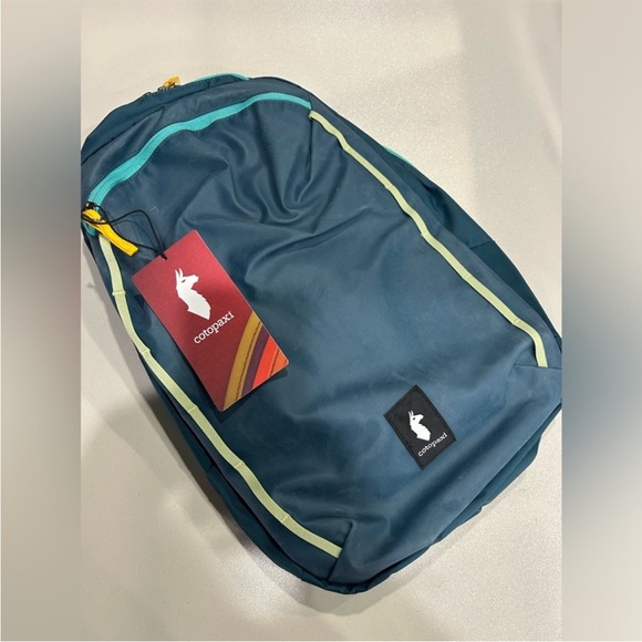 cotopaxi | Bags | Cotopaxi Vaya 8l Backpack Cada Da Abyss Blue Teal Nwt ...